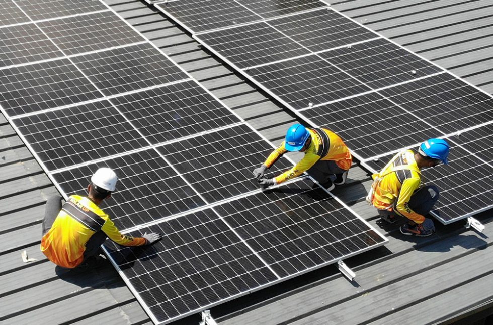 How Do Solar Panels Work and Generate Clean-Free Energy? - Solar Up ...